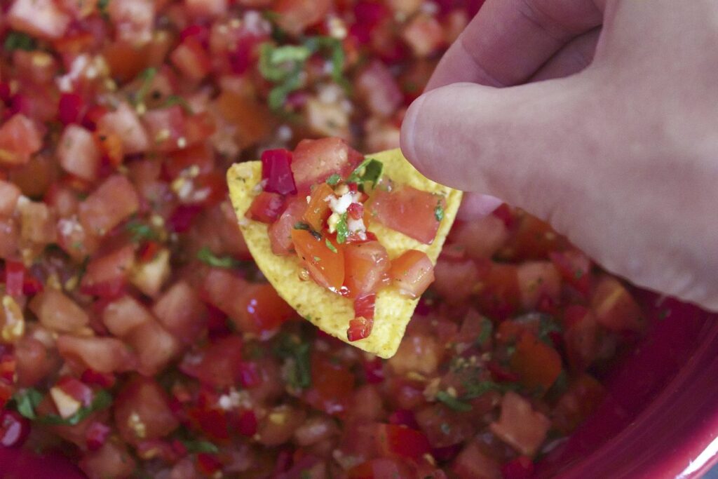 Homemade Salsa Made Simple! - Simply Count It All Joy